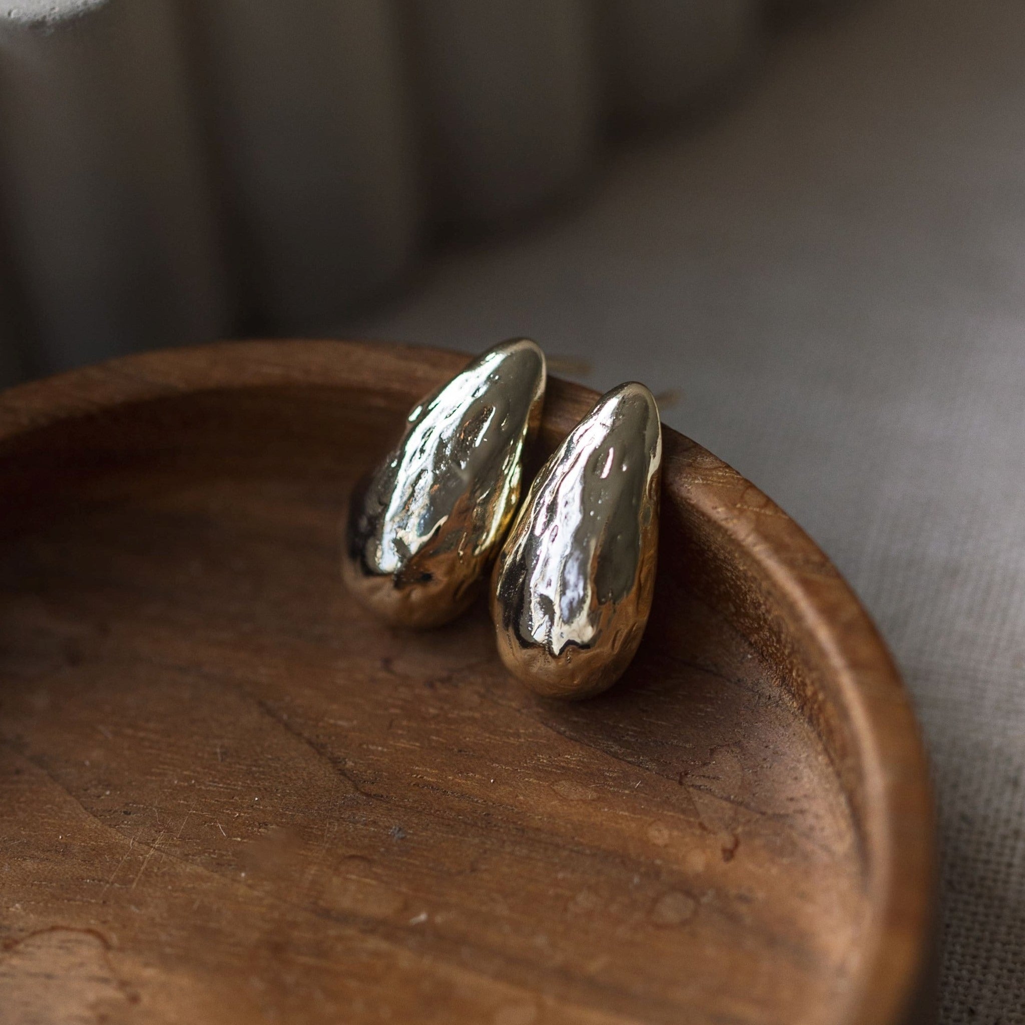 Esme Studs | Gold – Pick-it-Fence Pembroke